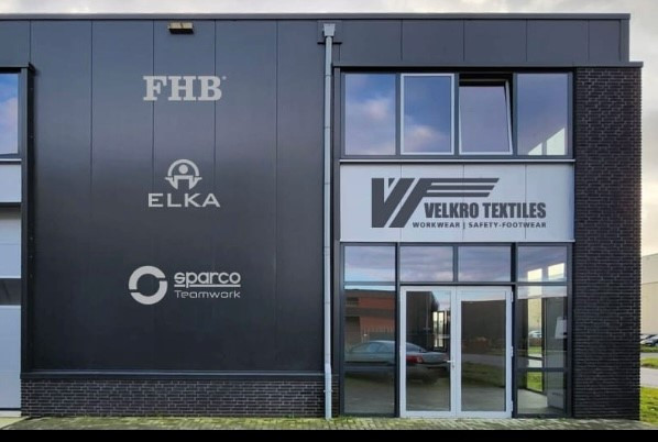 Het Velkro Textiles team :: Velkro Textiles